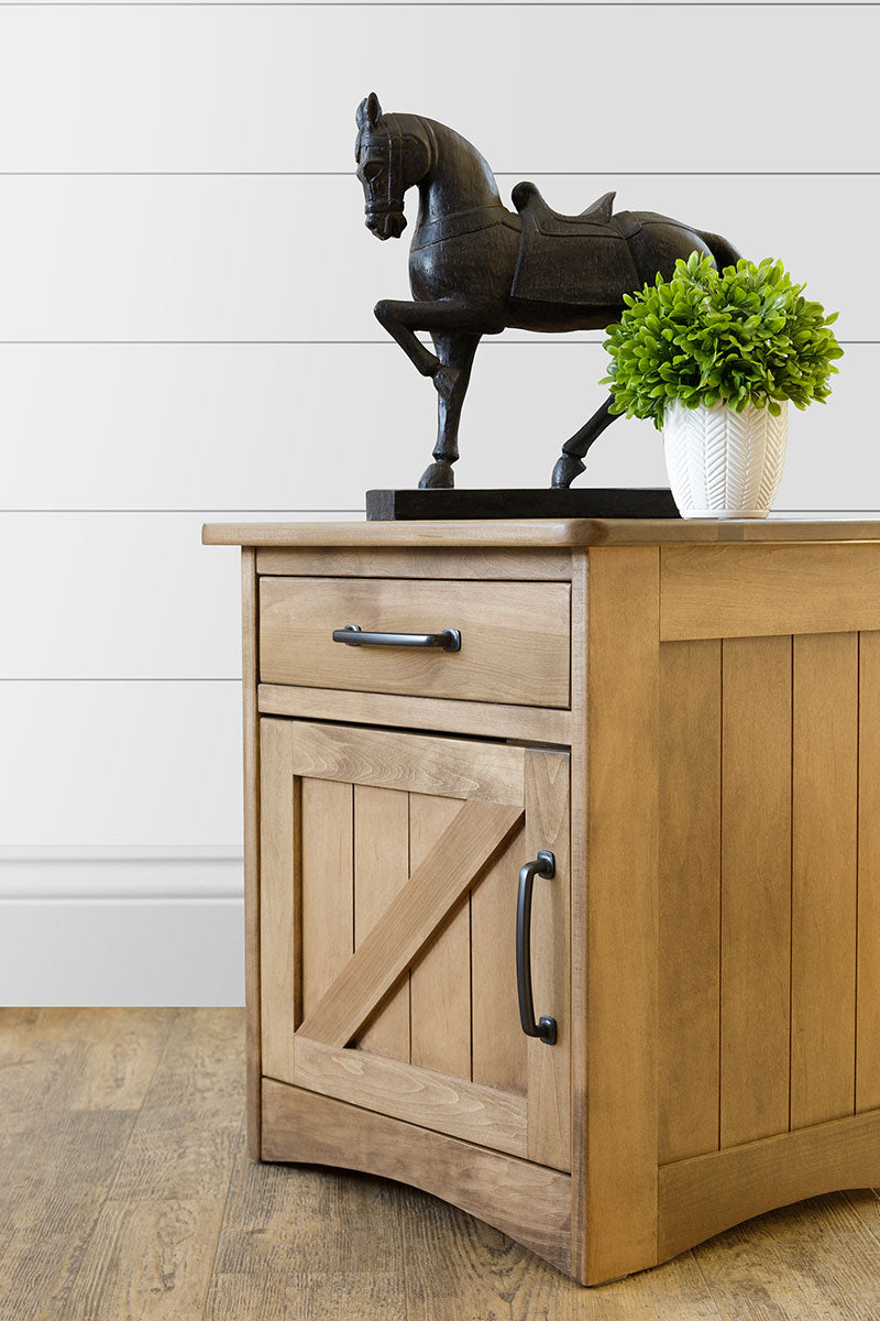 Farmstead Chair Side Table with Door / Drawer – Amish Traditions