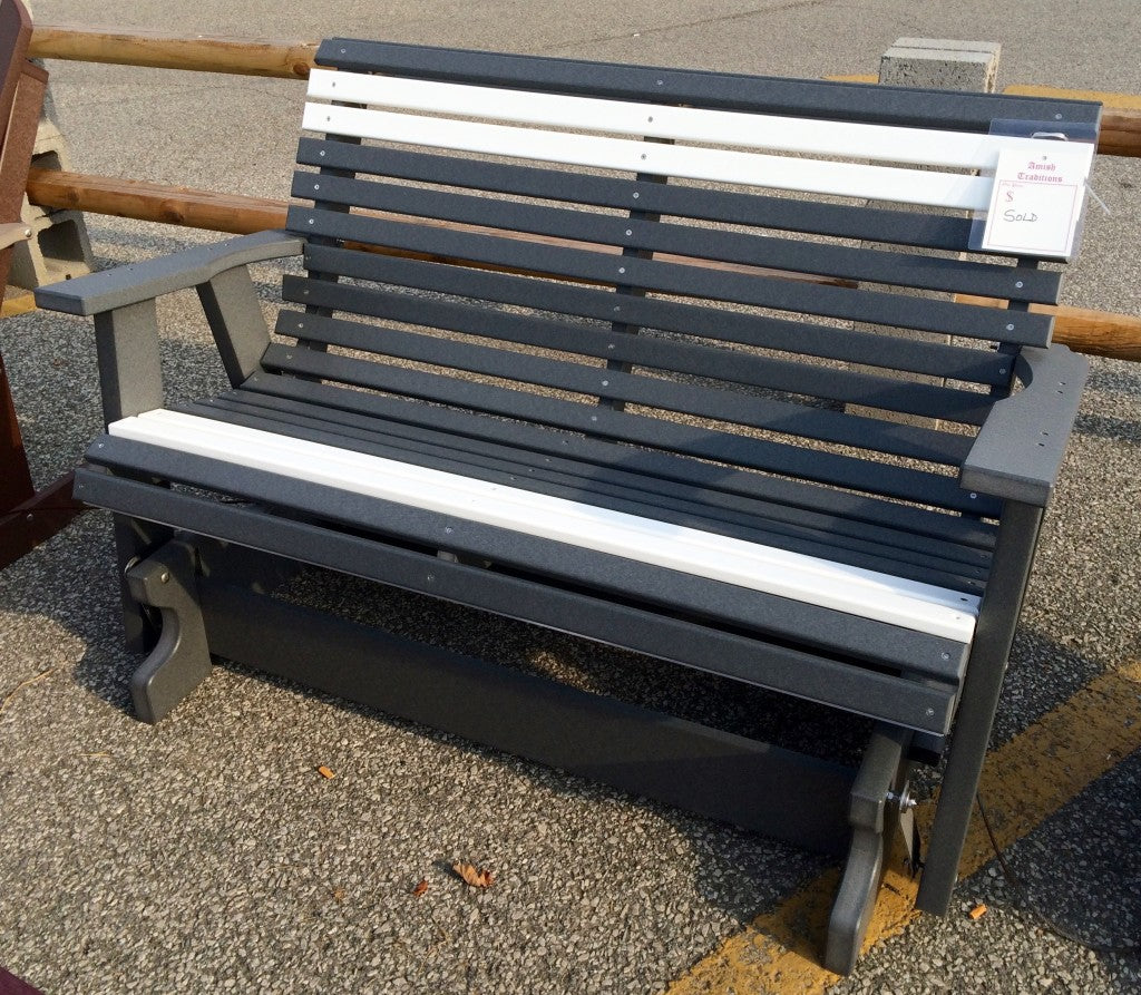 Poly 4 Rollback Glider 4 - Amish Traditions